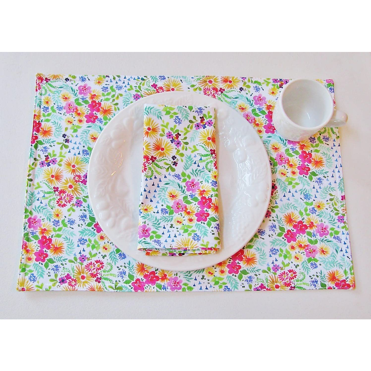 Springtime Flowers Tea Towels (Set of 2) 100% Cotton 28" x 18" Made In USA Multi-Colored Floral Print