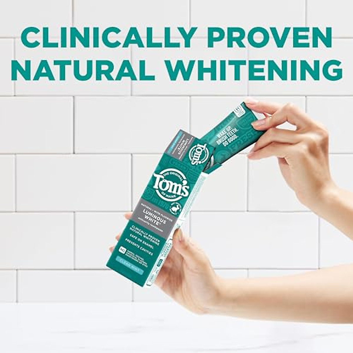 Tom's of Maine Natural Luminous White Toothpaste with Fluoride, Clean Mint, 4.0 oz. 3-Pack
