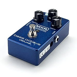 MXR M288 Bass Octave Deluxe Effects Pedal Bundle with 4 MXR Right Angle Patch Cables