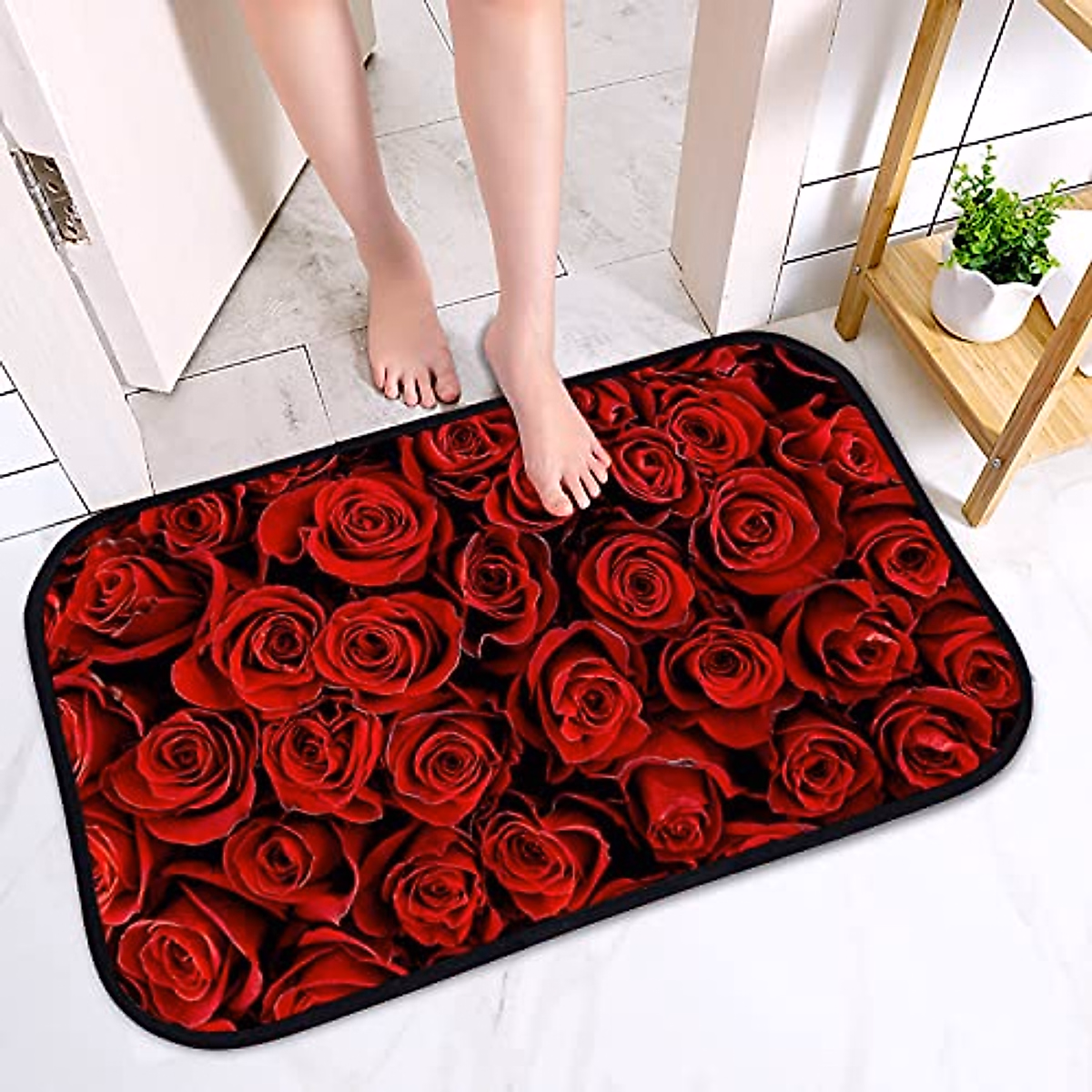 BVOGOS Bathroom Rugs Soft Non Slip Bath Mat Romantic Red Roses Ultra Soft Foam Welcome Doormat Bath Rugs for Bathroom Toilet Base Sink Floor Mat Kitchen Runner 23.6 x 15.7 Inches