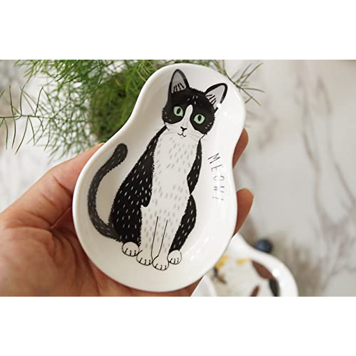 KiaoTime Coffee Spoon Rests and Spoon - Ceramic Cute Cat Spoon Rest Teaspoon Holder Coffee Station Decor Coffee bar Coffee Stirrers Holder for Home Kitchen Accessories