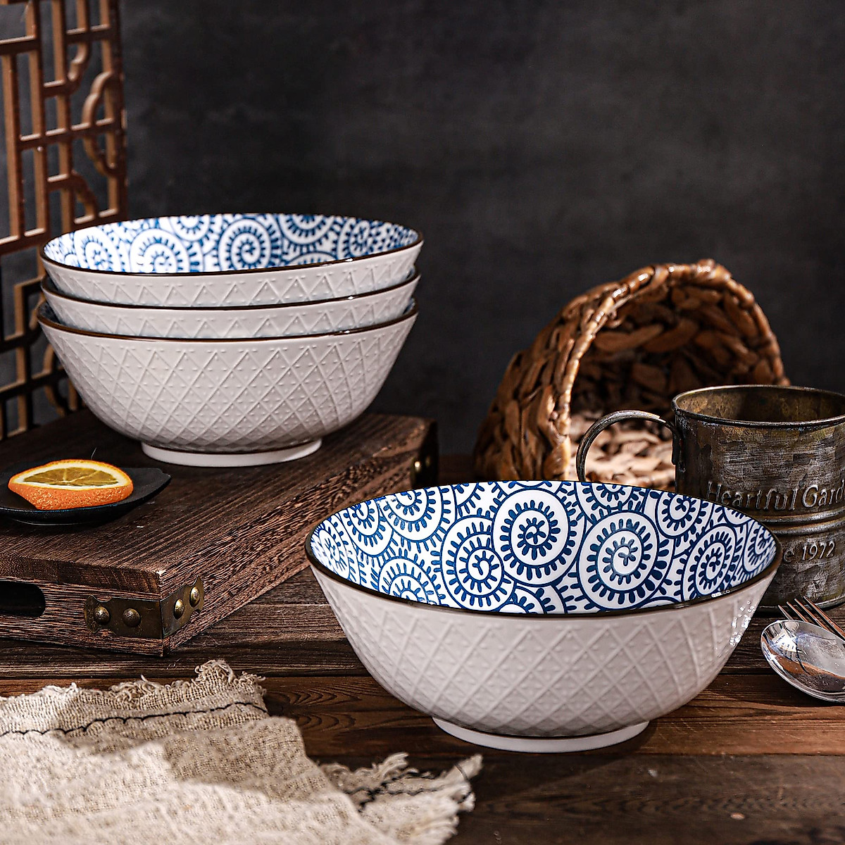 AnBnCn 40 OZ Large Ceramic Bowls Set of 4 - Blue and White Porcelain - Ideal for Pho, Ramen, Salad, Soup, Cereal and Fruit - Dishwasher & Microwave Safe(Assorted Patterns)