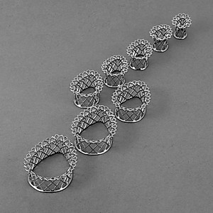 ERKUOO 2PCS Hollow Pattern Ear Tunnels Plugs Hangers Open Saddle Drop Ear Gauges Piercing Stretchers Expande Flesh Tunnels Double Flared Saddle Plug 1"(25mm)