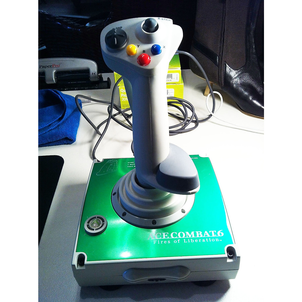 Ace Combat 6: Fires of Liberation Bundle (Includes Flightstick) - Xbox 360