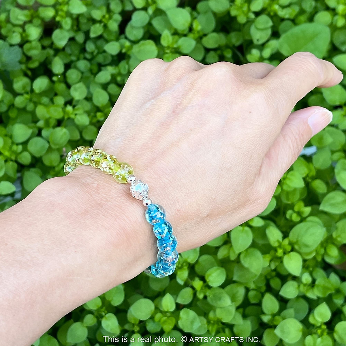 ARTSY CRAFTS INC Glow in The Dark Beads Bracelet, European Lampwork Bead Bracelet, Luminous Beads Anxiety Stress Relief Healing Crystal Chakra Bracelets Women Men (Blue and Lime)