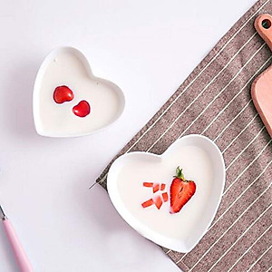 BigNoseDeer Super Cute heart shape Ceramic Sauce Dish,Mini Side Seasoning Dish,Condiment Dishes/Sushi Soy Dipping Bowl,Snack Serving Dishes,Love Porcelain Small Saucer Set(Set of 4) (4.72inch)