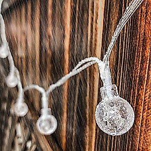 Globe String Lights Battery Operated Outdoor Lights with Remote Timer 20FT 40 LED Fairy Lights Indoor Outdoor Waterproof Hanging Lights for Patio Gazebo Balcony Garden Bedroom Christmas Décor Yummuely