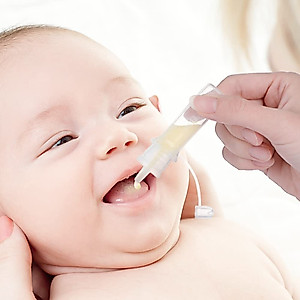 haakaa Colostrum Collector kit Colostrum Syringes for Breastmilk to Collect, Feed & Store, Ready-to-Use (0.1oz/4ml, 2 PK)