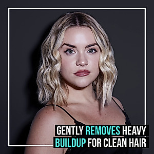 TRESemmé Cleansing Shampoo for Daily Use, Clean & Replenish Vitamin C and Green Tea Clarifying Shampoo Formula, 28 oz