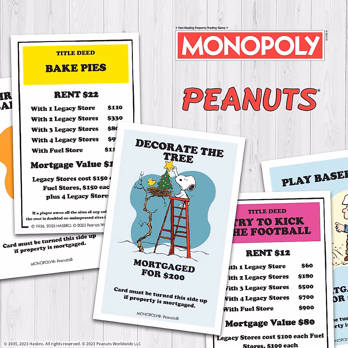 Monopoly Peanuts Board Game, Play as Snoopy on Sled, Baseball Cap, Kite Eating Tree & More, Officially Licensed and Collectible Monopoly Game Based On The Famous Comic Strip Peanuts