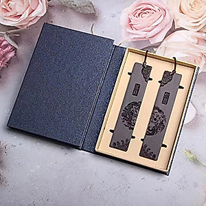 2 Pieces Wood Bookmark for Men Women - Handmade Natural Wooden Carving Book Mark Vintage Style Best Unique Gifts Set for Book Lovers,Women,Men,Teacher,Birthday Present (Classic Style)