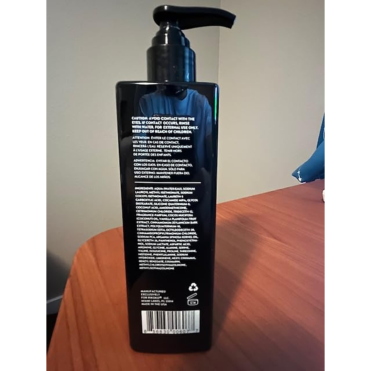 Rikoko LOCK Coconut Shampoo with Vanilla Extract and Cinnamon Bark - 300 mL Bundle with LOCK Coconut Conditioner with Ginger and Hair Softening Hibiscus - 300 mL