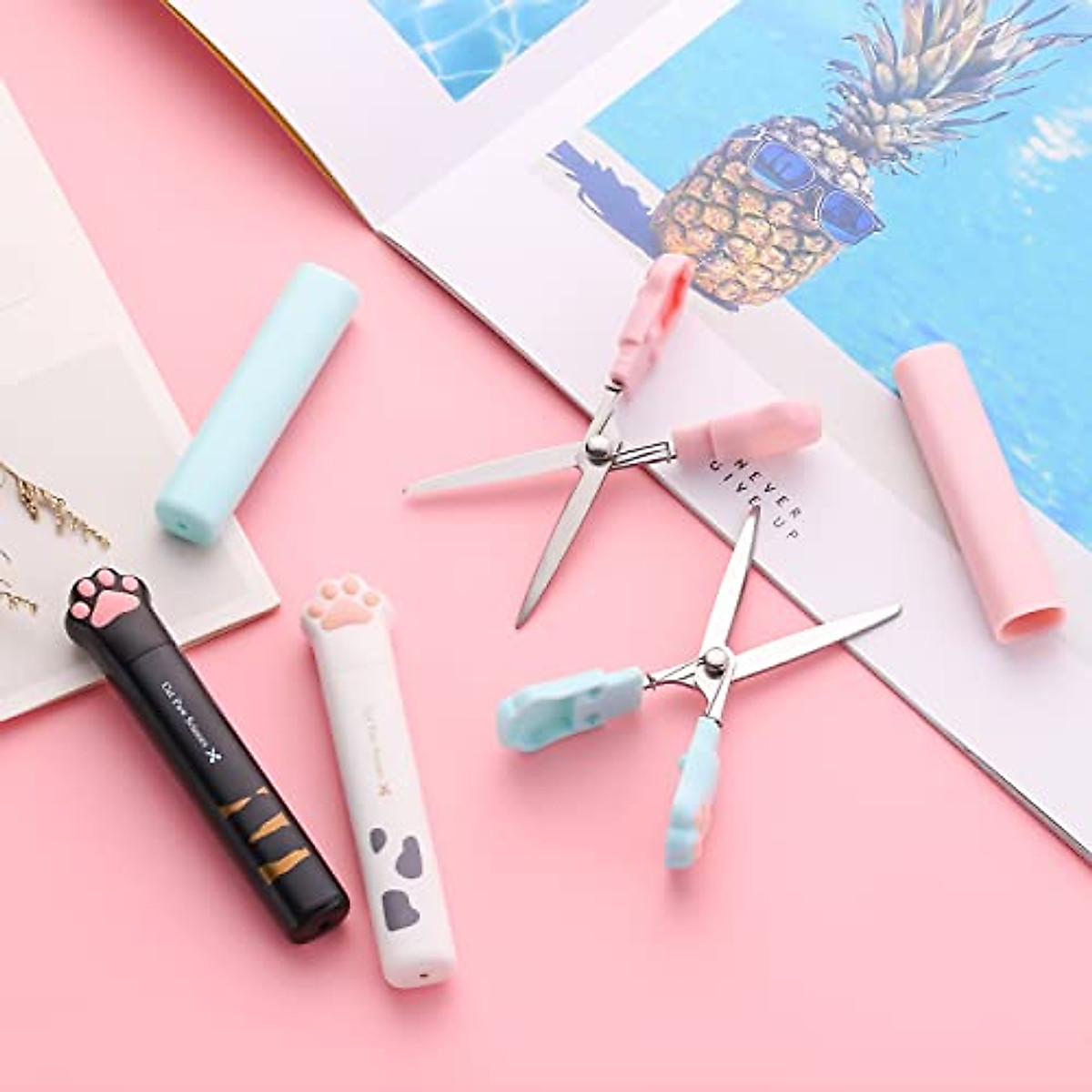 4 Pieces Cute Mini Scissors, Cartoon Cat Paw Stainless Steel Craft Scissors, Folding Stationery Scissors with Safety Cover, Portable Safety Scissors for Paper Cutting, Scrapbooking, Crafting