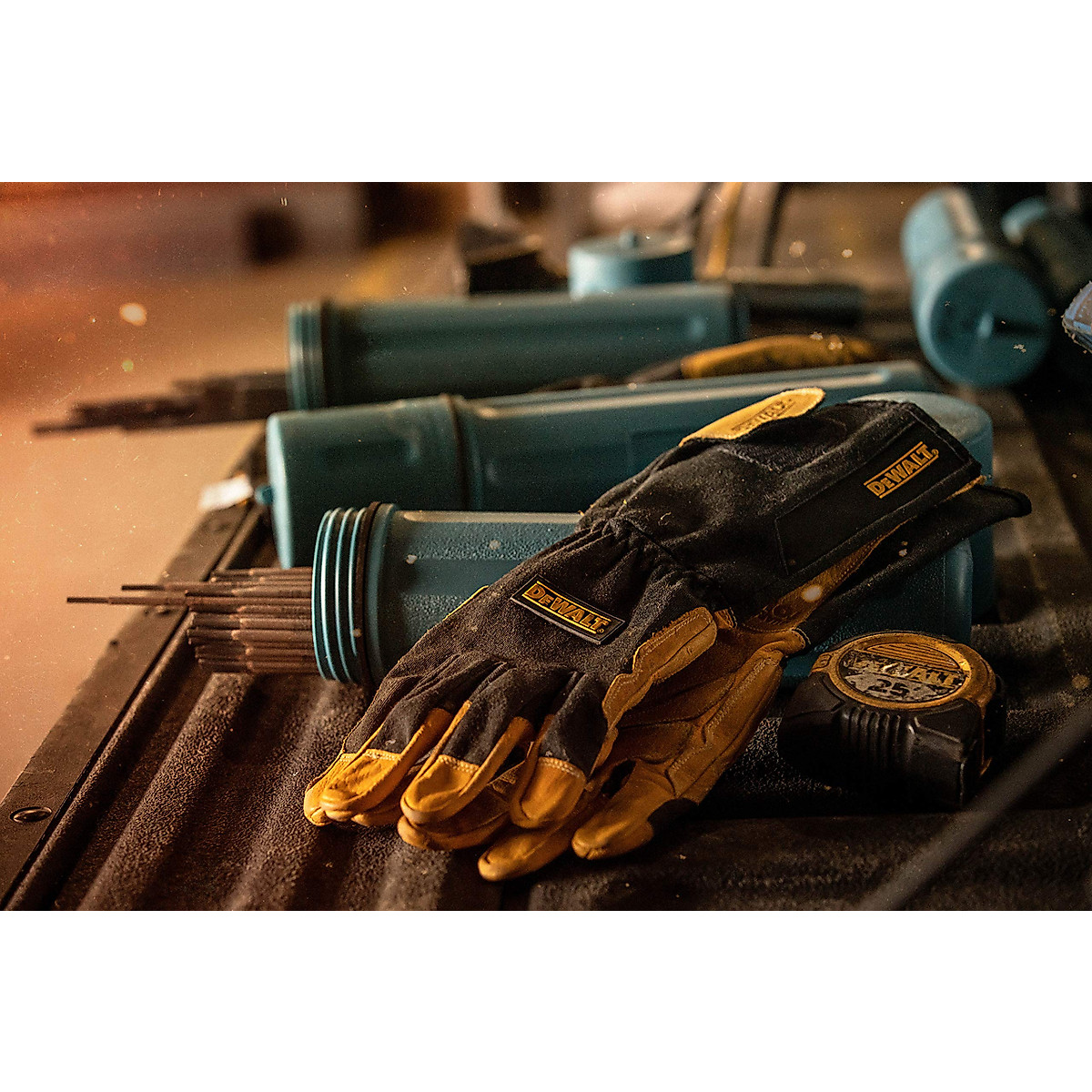 DEWALT Premium TIG Welding Gloves, Adjustable, Gauntlet-Style Cuff, Large