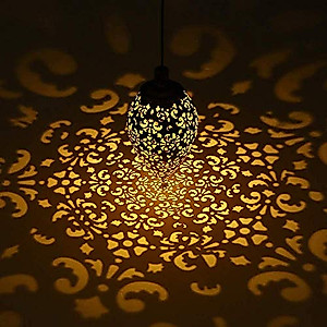 Hanging Solar Lights, Outdoor Solar Garden Lantern Retro Metal Yard Decor Solar LED Lamp Waterproof for Patio, Yard, Lawn, Pathway Decor