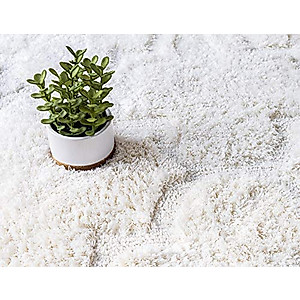 Rugs.com Lattice Shag Collection Rug – 8' x 10' Ivory Shag Rug Perfect for Living Rooms, Large Dining Rooms, Open Floorplans