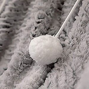 Vangao Wearable Blanket Hooded Throw Blanket Striped Fluffy Heavy Duty for Couch Chair Bed Sofa Oversized Hoodie Soft Winter Blanket Sherpa Reverse Cozy Xmas Decorations 50x70 Inch Brindle