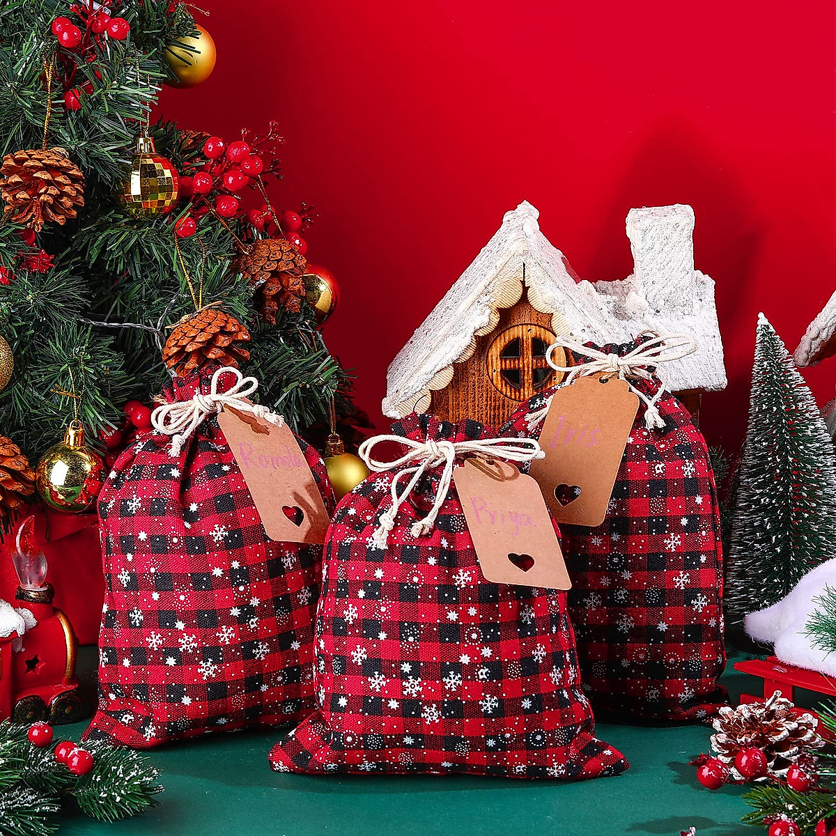 Shappy 24 Pcs Christmas Drawstring Bags Xmas Buffalo Plaid Burlap Candy Bags Linen Treat Bags with 3.28 ft Rope 24 Card (Black Red Snowflake,10 x 8 Inches)
