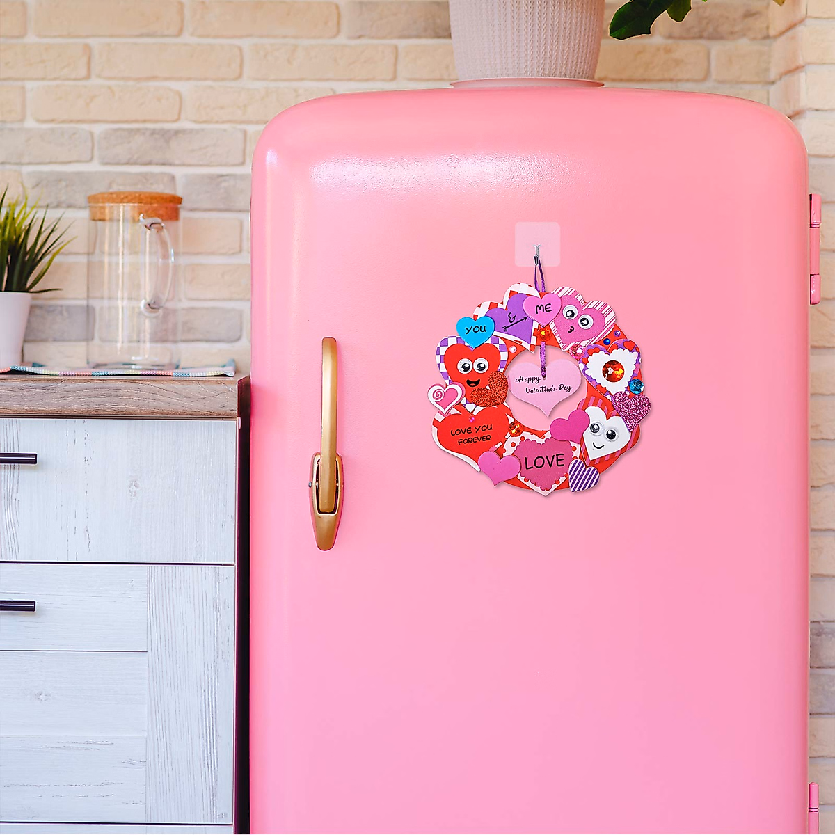 Winlyn 12 Sets Heart Wreath Ornaments Decorations Valentine Crafts Kits for Kids Classroom DIY Valentine's Day Heart Wreath Assorted Heart Cutouts Foam Stickers Googly Eyes Valentine Gift Exchange