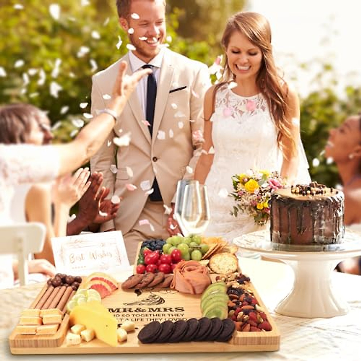 Henghere Mr & Mrs Gifts - Wedding Presents for Newlyweds, Bridal Shower & Engagement Gifts - Cheese Board