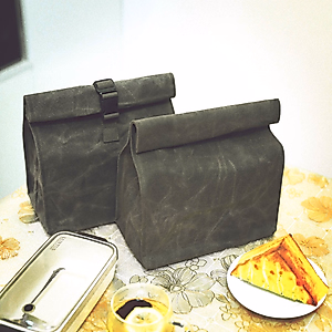 Kaaltisy Eco-Friendly Lunch Bag, Heavy Duty 16oz Waxed Canvas Lunch Sack with Buckle, Sustainable Lunch Box for Workers | Army Green | Hard Feel