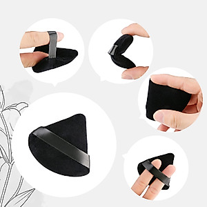 Yoseng 4pcs Powder Puffs for Face Powder Both Dry and Wet Black Triangle Makeup Puff for Loose & Cosmetic Foundation, Wedge Shape Velour Cosmetic Sponge for Contouring,with Mesh Laundry Bag(2Pack)