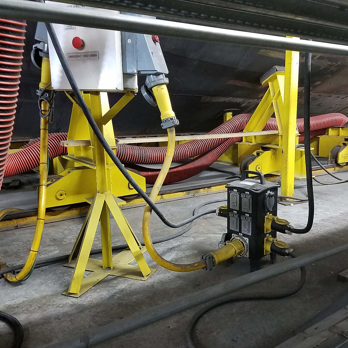 Walther Electric Portable Power Distribution Unit (PDU) | 50A Single Phase 2-Pole 4 Wire Spider Box UL Listed - HEB201U (NEMA 3R)