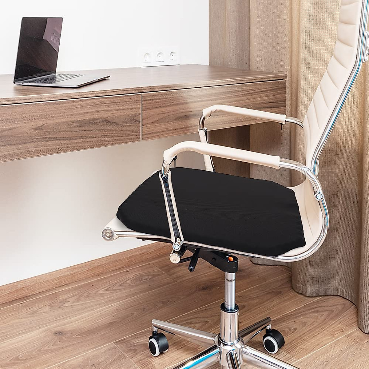 janek show Gel Seat Cushion, Double Layer Egg Gel Cushion for Pressure Relief, Seat Cushion for The Car,Office,Wheelchair&Chair.Breathable Design,Durable,Portable