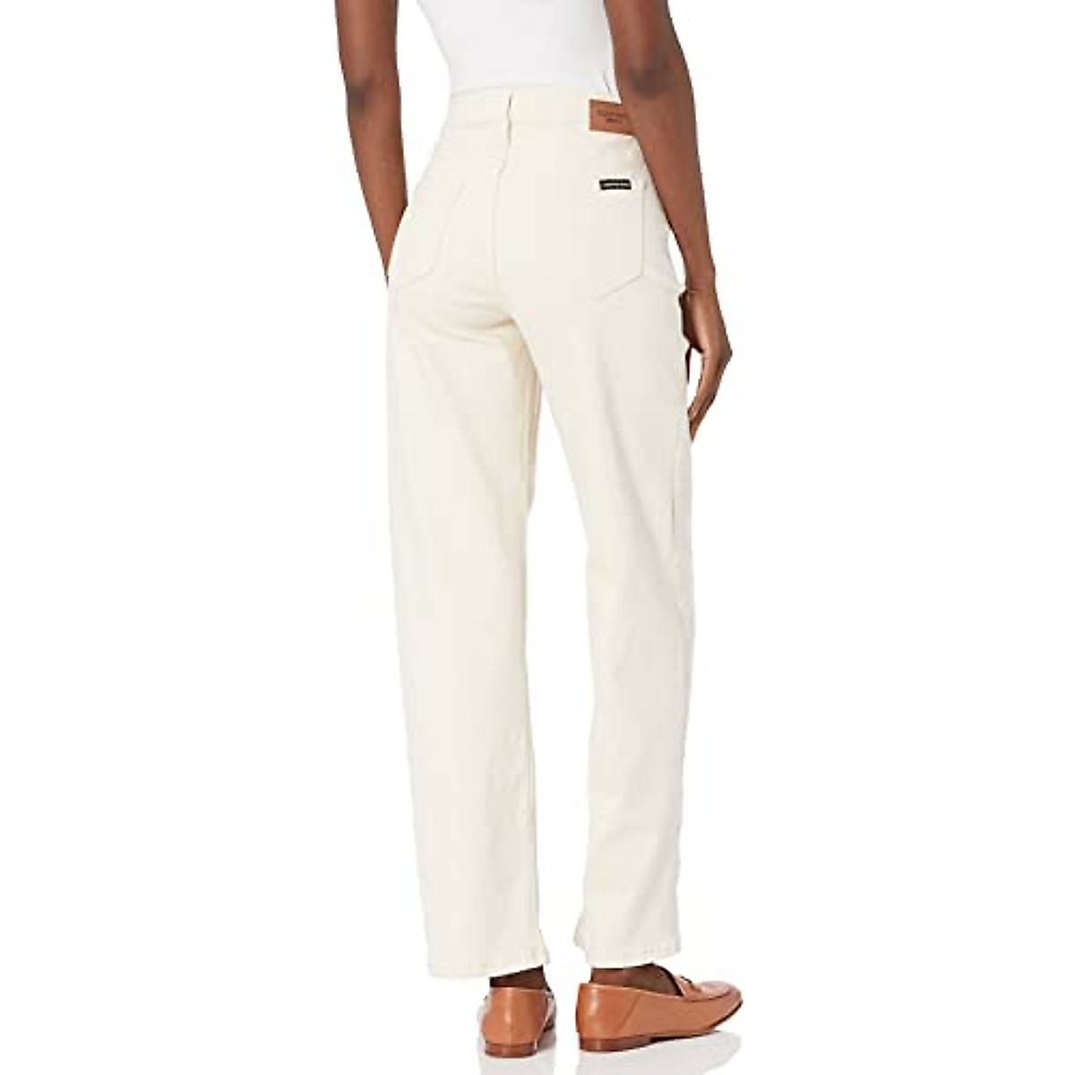 Calvin Klein Women's Mid Rise Boyfriend Denim, Ecru, 28