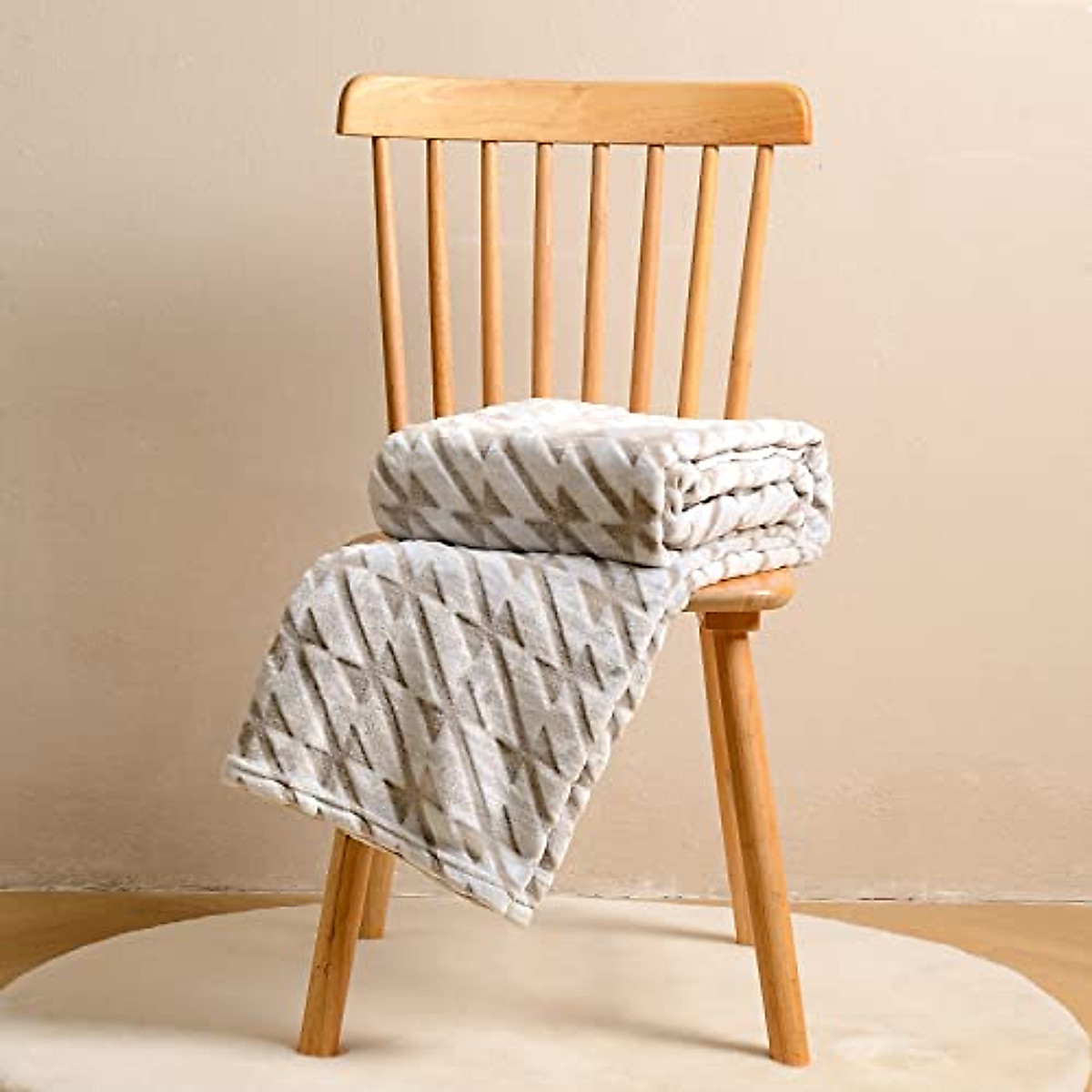 FY FIBER HOUSE Throw Blanket Flannel Fleece Lightweight Cozy Plush Microfiber - 3D Houndstooth Print Throw for Sofa Couch Bed, 50"X60", Oak