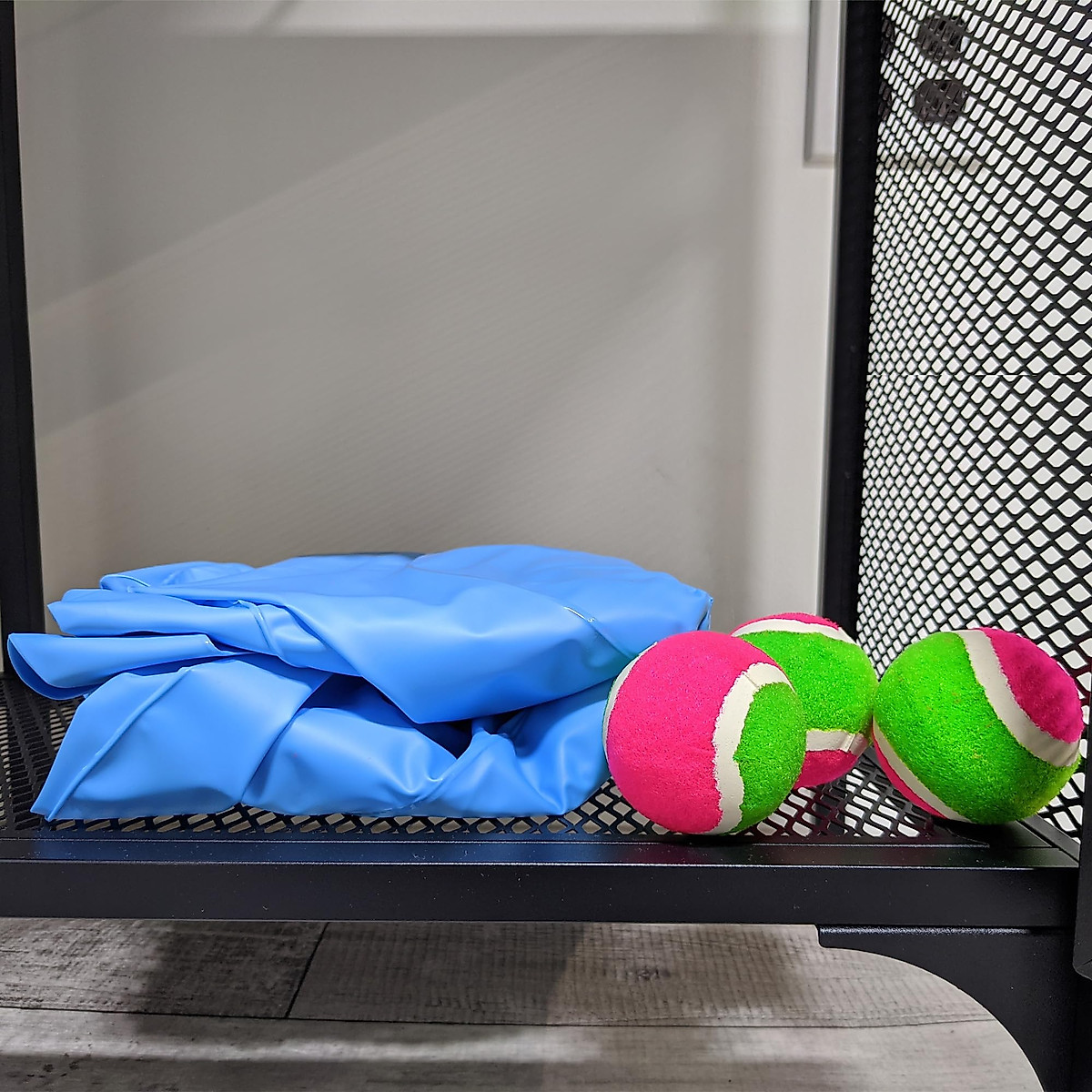 Franklin Sports Kids Tennis Ball Dartboard Game - Inflatable Dart Ball Game Set with (3) Self Stick Tennis Ball - Fun Indoor + Outdoor Tennis Toss for Kids - 20" x 20"