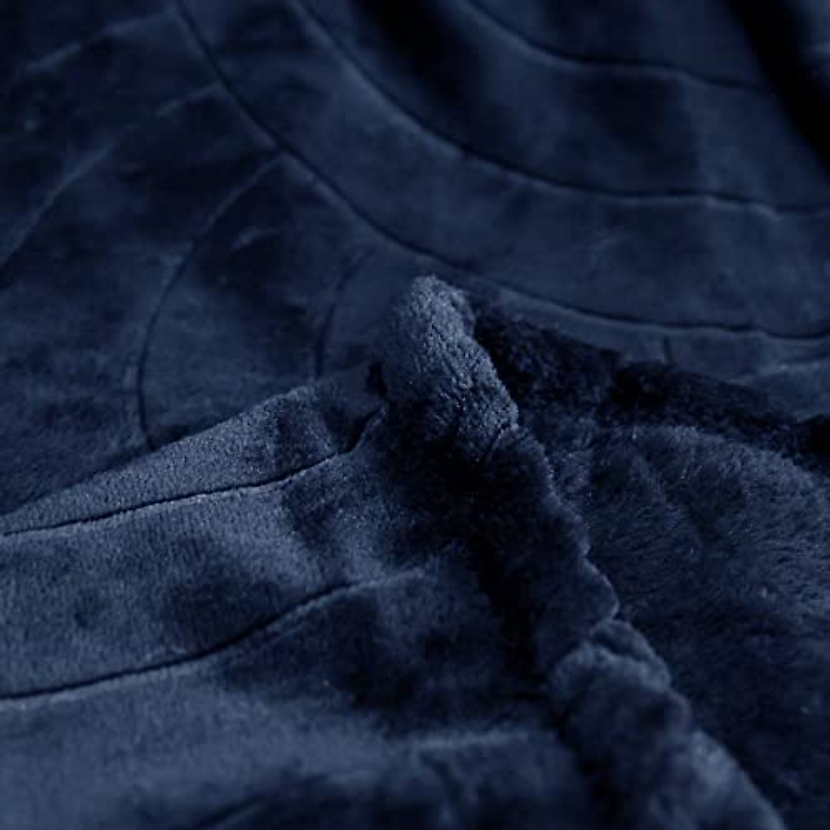 SOFTBEAR Navy Blue Throw Size Blanket Flannel Fleece Semi-Circular Pattern, Soft, Fluffy, Plush and Warm Blanket for Bed, Couch, Sofa, Camping