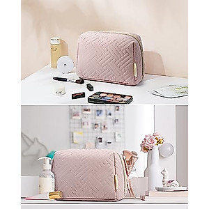 BAGSMART Small Makeup Bag, Travel Cosmetic Bag Make Up Pouch Small Travel Essentials for Women Dorm Room Essentials Pouch,Water-resistant Toiletry Bag,Makeup Organizer Bag,Pink