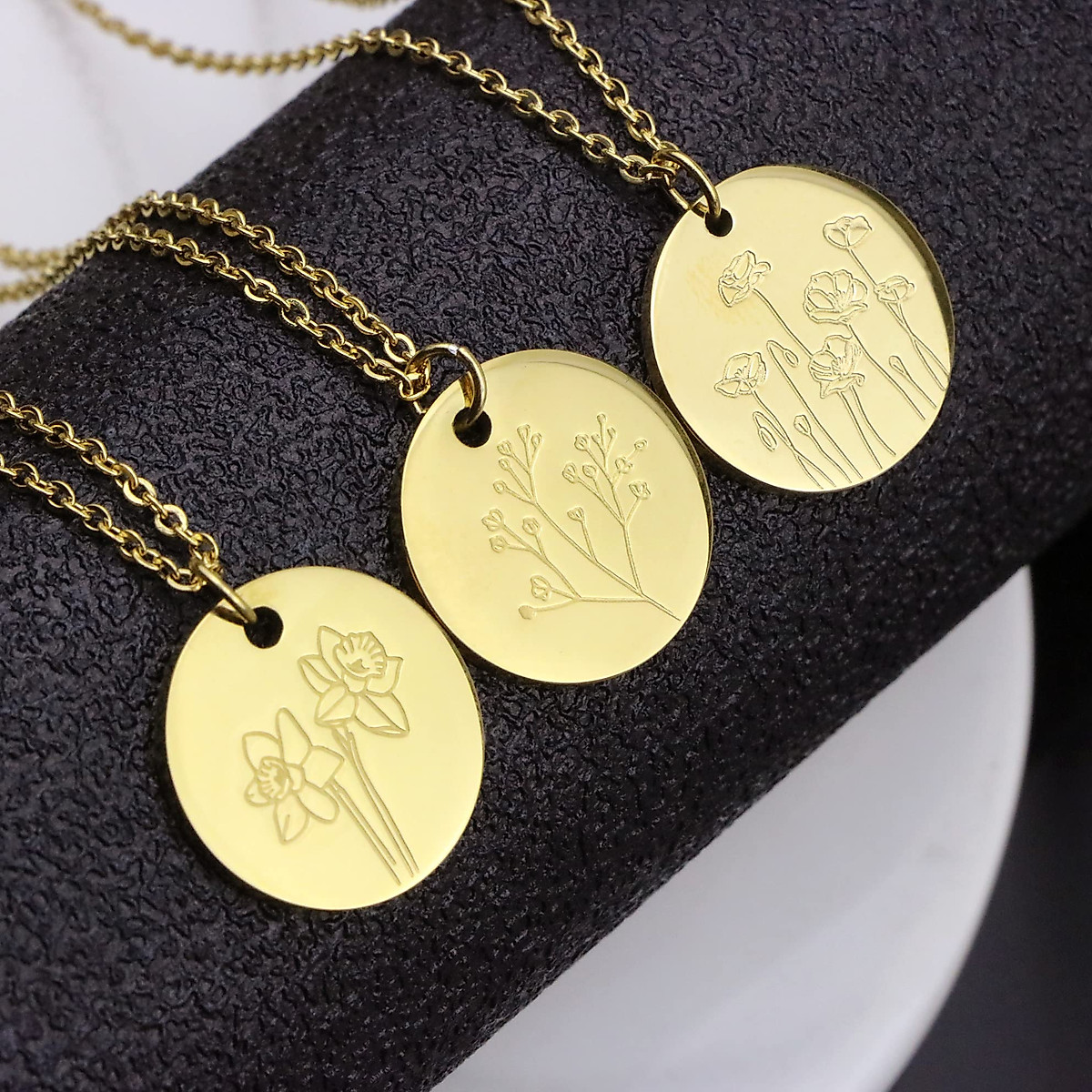 JoycuFF Lily Wild Flower Gold Coin Necklace for Women Dainty Birthday for Mom Girlfriend Daughter Sister 18K Gold Filled Jewelry Christmas Valentine's Day Gifts for Her