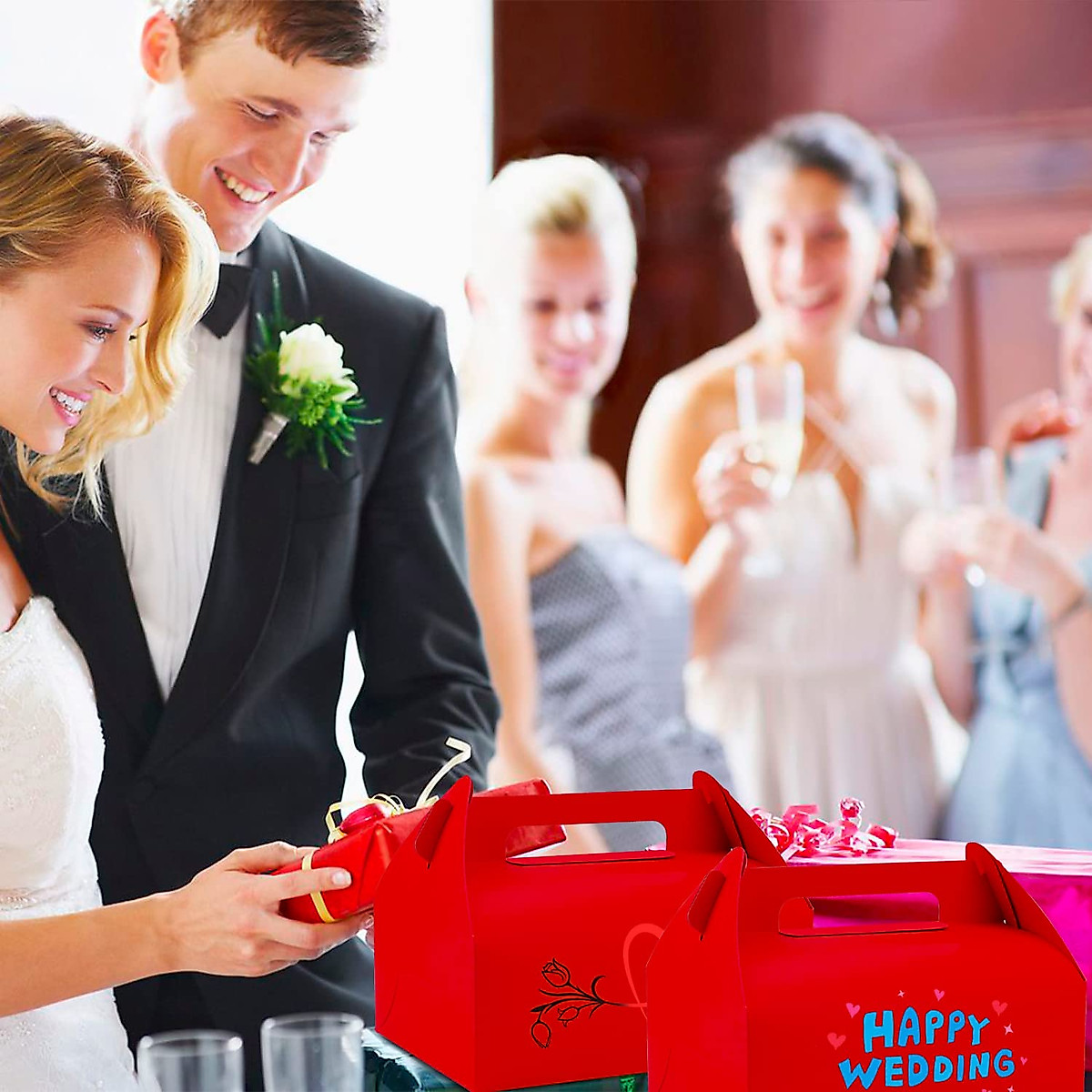 Lainrrew 30 Pcs Gable Candy Treat Boxes, Small Goodie Boxes Christmas Party Favor Boxes Kraft Paper Gift Box for Christmas Party Decorations Birthday Party Favors (Red)