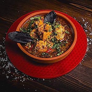 KITCHENATICS Trivets for Hot Dishes, Silicone Trivets for Hot Pots & Pans, Hot Pads for Kitchen, Pot Holders for Kitchen Heat Resistant Mats for Countertop, Silicone Trivet Mat Hot Plates, Red 4Pcs