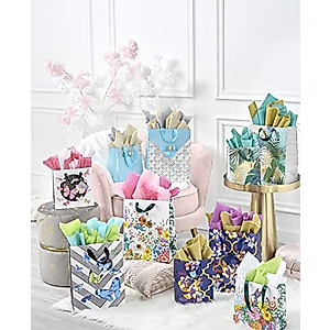 Papyrus 9" Medium Gift Bag (Purple Floral) for Birthdays, Weddings, Bridal Showers and All Occasions (1 Bag)