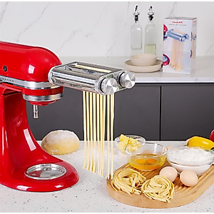 FavorKit Pasta Maker Attachment for KitchenAid Mixers,3 in 1 Set Included Pasta Sheet Roller, Spaghetti Cutter, Fettuccine Cutter Accessories and Cleaning Brush