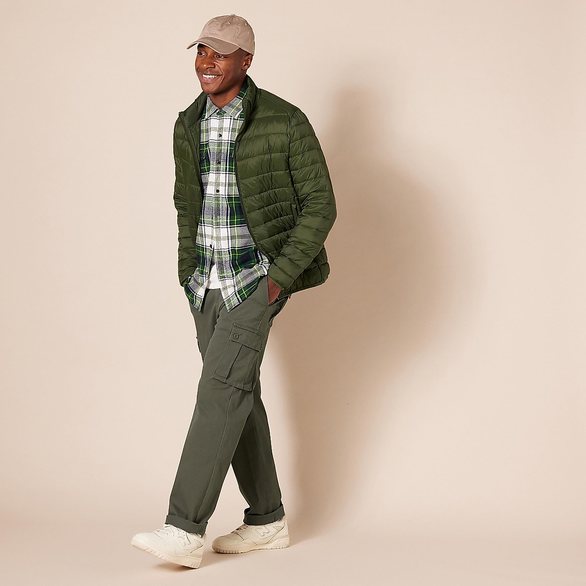 Amazon Essentials Men's Straight-Fit Stretch Cargo Pant (Available in Big & Tall), Olive, 32W x 29L