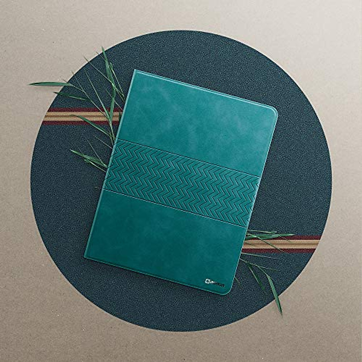 auaua Case for iPad Pro 12.9 6th/5th/4th/3rd Generation 2022/2021/2020/2018, Slim Durable Leather Stand Cover with Pencil Holder, Auto Sleep/Wake (Green)