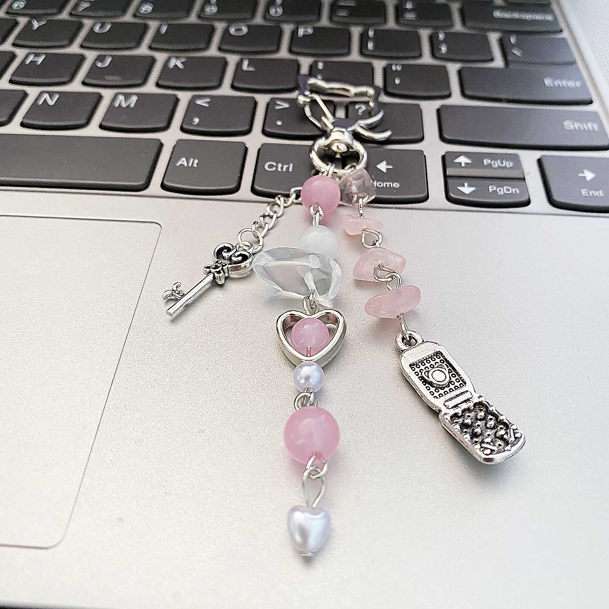 Cute aesthetic Y2k Keychains For Kid Teens Girl Women Beads crystal Heart Kawaii Key Chains (Pink)