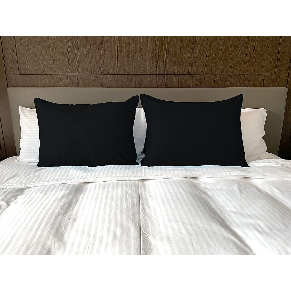 iMaylex Soft 100% Egyptian Cotton Zipper Pillow Case, Cozy and Lightweight Pillowcase, Set of 2, Black, Standard, 20" x 26"