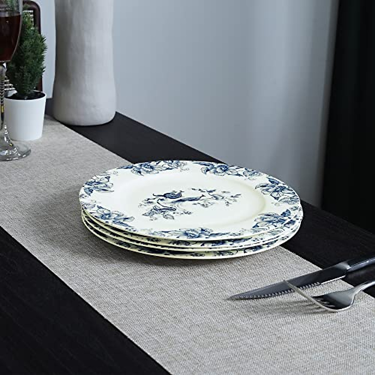 fanquare 8" Bone China Dessert Plates Set of 4, European Blue Floral Pasta Bowls Set, Porcelain Salad Plates for Soup, Microwavable Plates