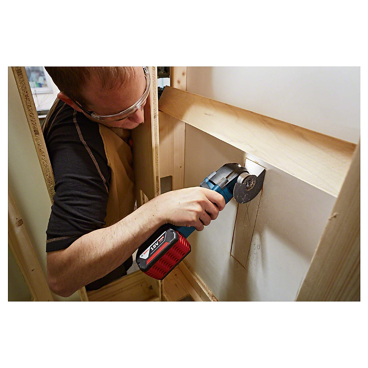 Bosch Professional Gop 18 V-28 Cordless Multi-Cutter + Paiz 32 Apb Starlockplus Bim Plunge Cut Saw Blade (Without Battery And Charger) - L-Boxx