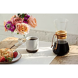 Chemex Pour-Over Glass Coffeemaker - Hand Blown Series - 3-Cup - Exclusive Packaging