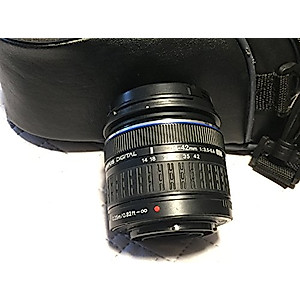 Olympus Evolt E410 10MP Digital SLR Camera with 14-42mm f/3.5-5.6 Zuiko Lens