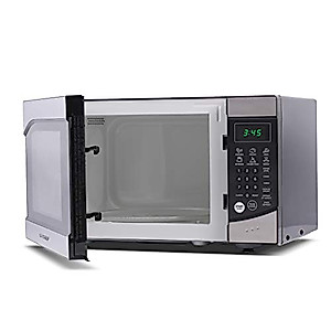 Countertop 0.9 Cubic Feet Microwave Oven, 900 Watt, Stainless Steel Front with Black Cabinet, Commercial Chef CHM009