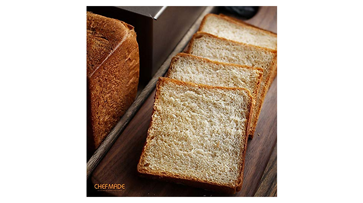 CHEFMADE Non-Stick Pullman Loaf Pan for Perfect Baking