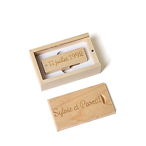 RXFSP Customized Gift Personalised Engraved USB 2.0 Flash Drive Memroy Stick, Personalised Gift Engraved Wooden USB Flash Drive for Wedding, Graduation, Birthday