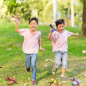 WODMAZ 28 Pack Valentines Day Cards for Kids, 7 Different Designs Foam Airplanes with Valentines Gift Cards for Boys Girl School Classroom Exchange Prize, Fun Planes Valentines Party Favors Toys